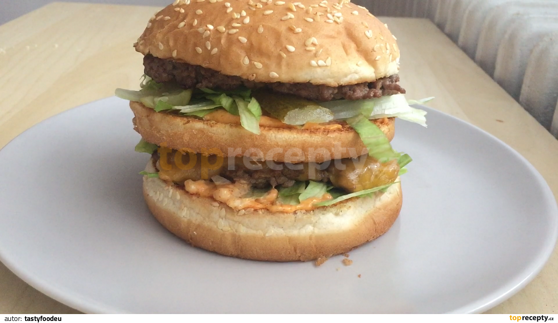 Big Mac z McDonalds recept - TopRecepty.cz