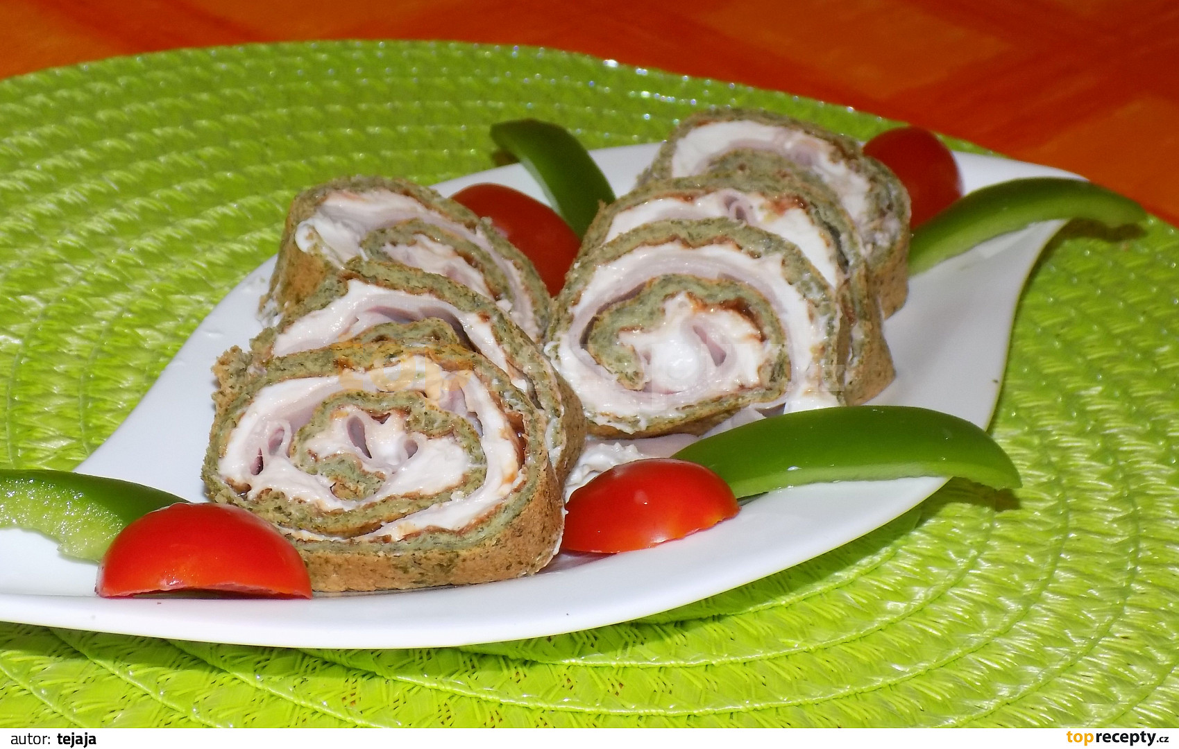 Špenátová roláda recept - TopRecepty.cz