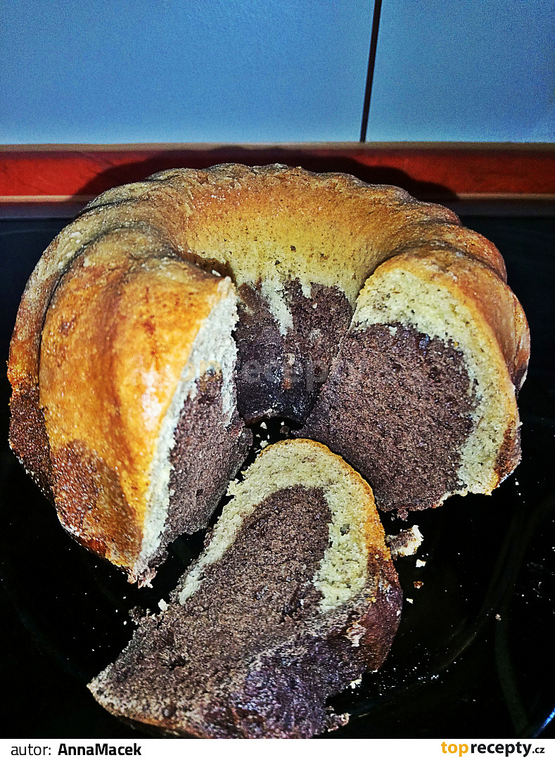 Hrnková mramorová bábovka recept - TopRecepty.cz