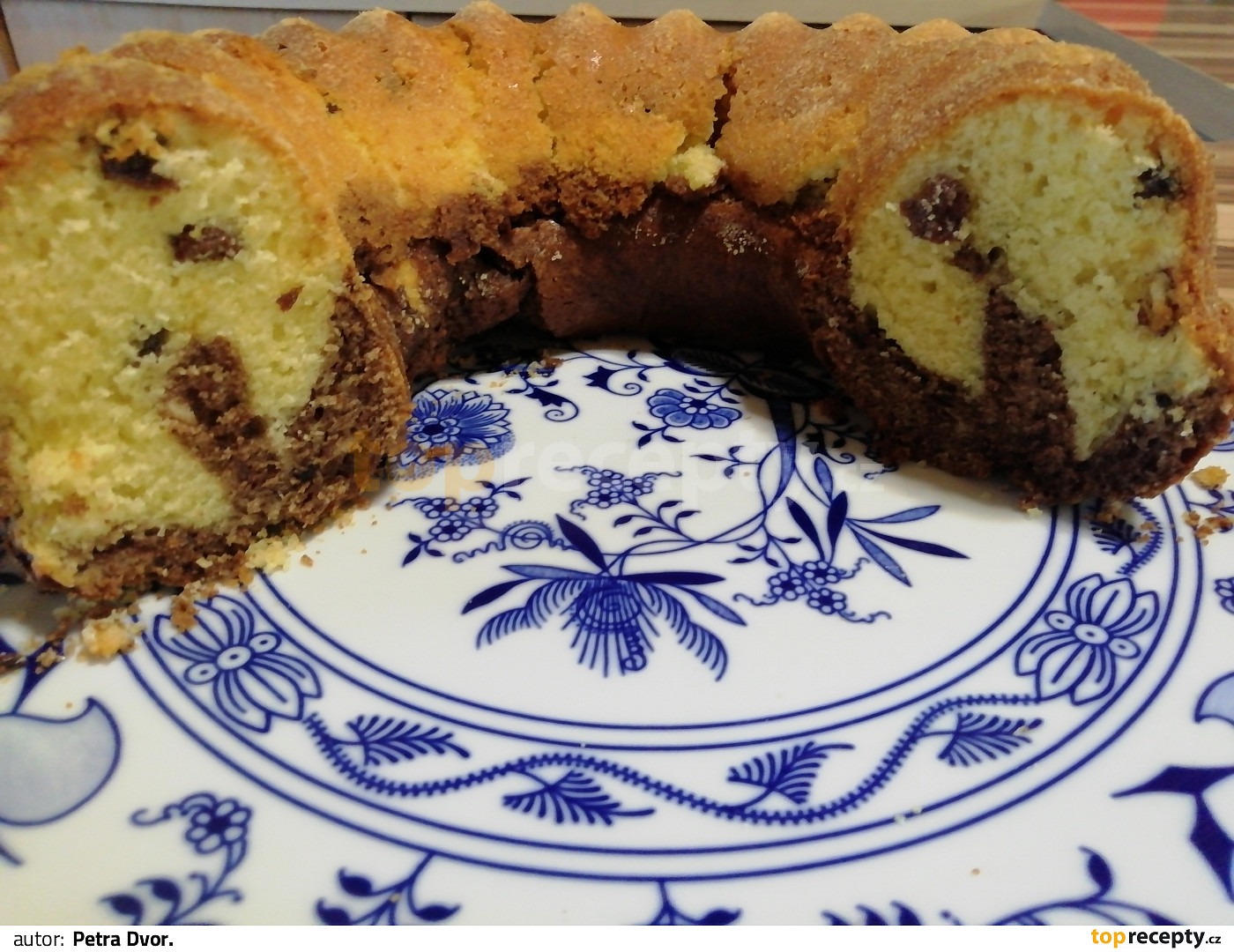 Hrnková bábovka - TopRecepty.cz