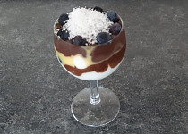 Sušenkový dezert do skleničky recept - TopRecepty.cz