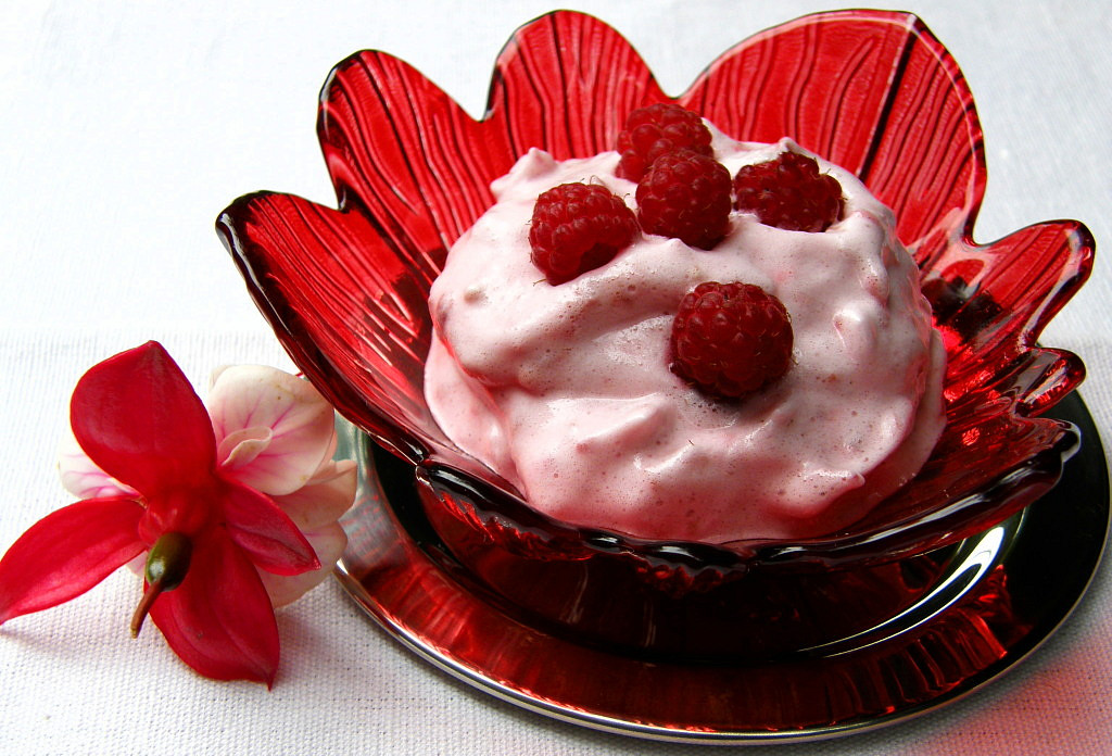 Malinová pěna - TopRecepty.cz