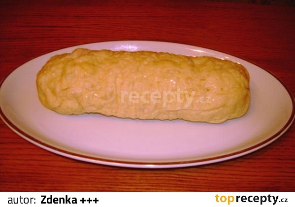 Domácí houskový knedlík recept - TopRecepty.cz