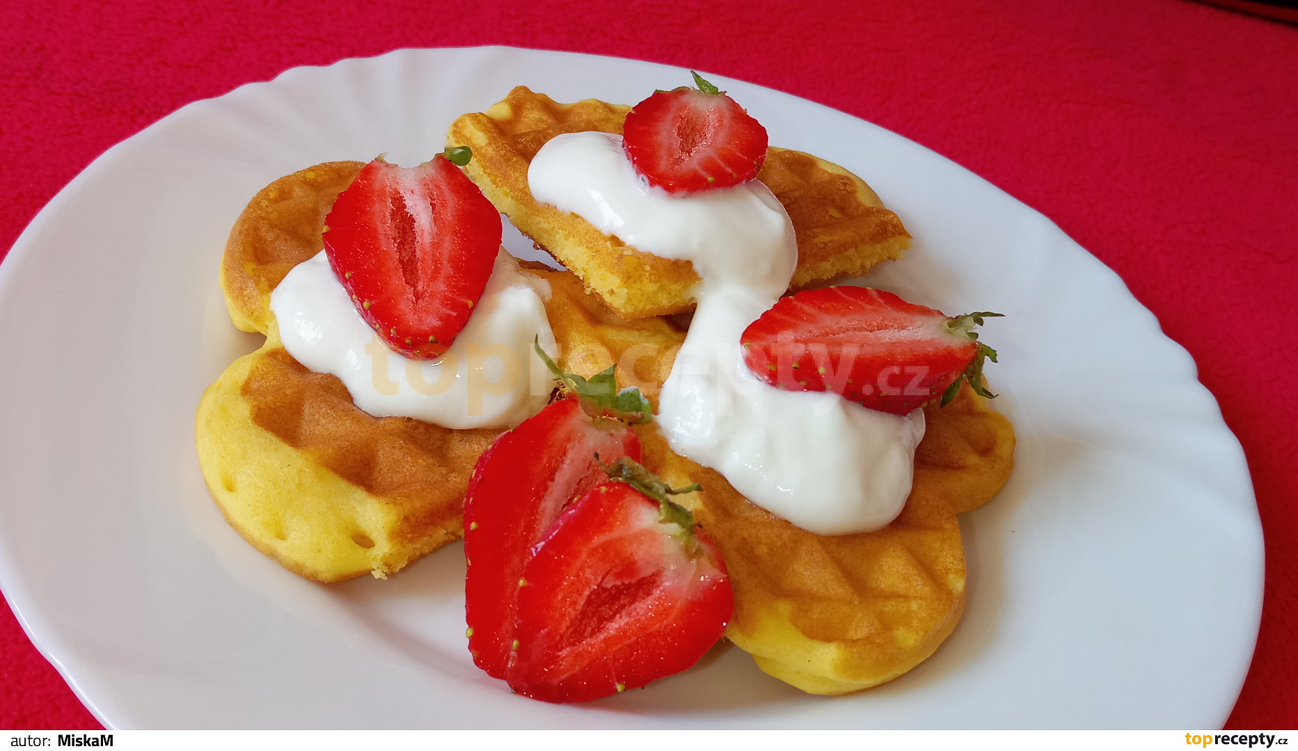 Kukuřičné vafle recept - TopRecepty.cz