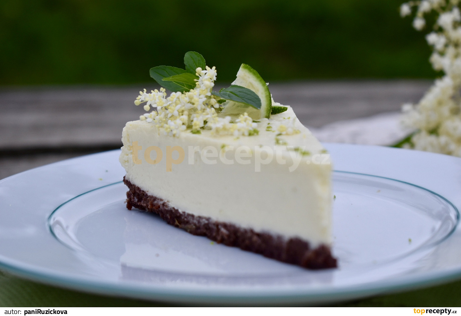 Bezový cheesecake recept - TopRecepty.cz