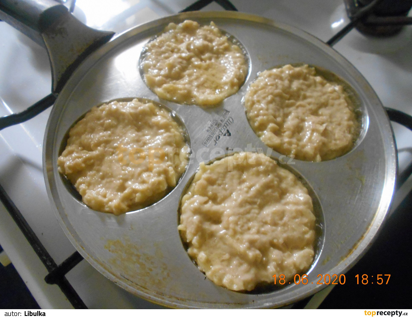 Lívanečky Vlasty Buriana - TopRecepty.cz