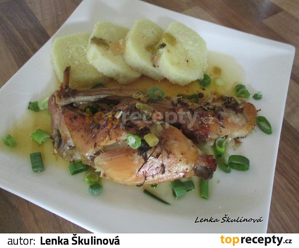 Pečený králík na kmíně recept - TopRecepty.cz