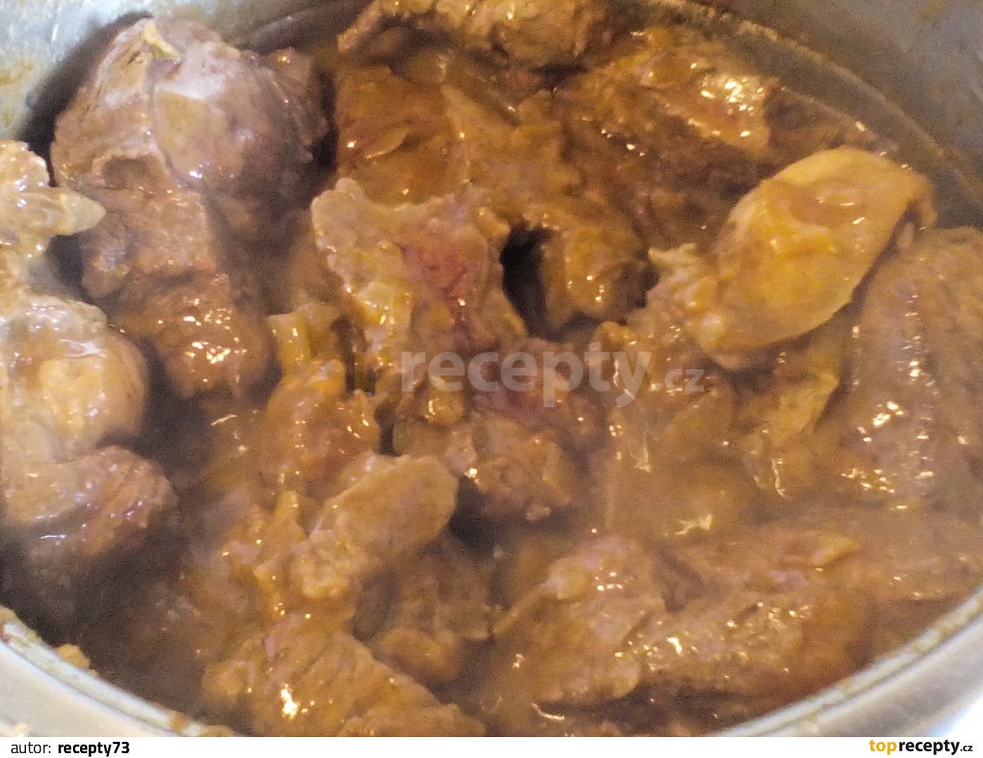 Hořčicové hovězí na houbách recept - TopRecepty.cz