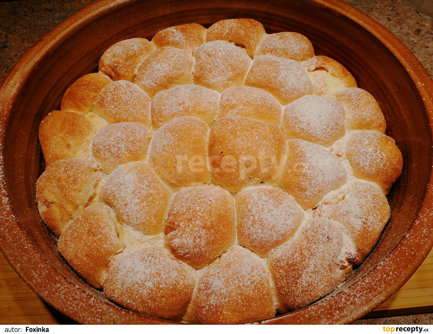 Kynuté těsto na buchty, koláče, karásky... recept - TopRecepty.cz