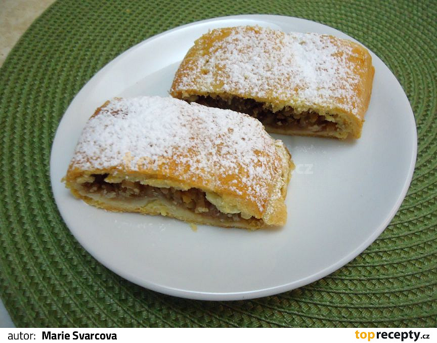 Obyčejný jablkový závin recept - TopRecepty.cz