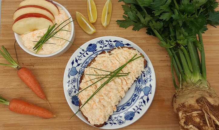 Celerová pomazánka à la humr s mrkví recept - TopRecepty.cz