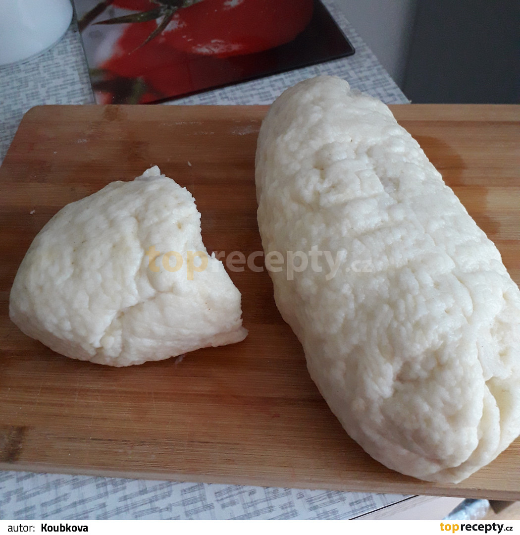 Jemné domácí houskové knedlíky - TopRecepty.cz