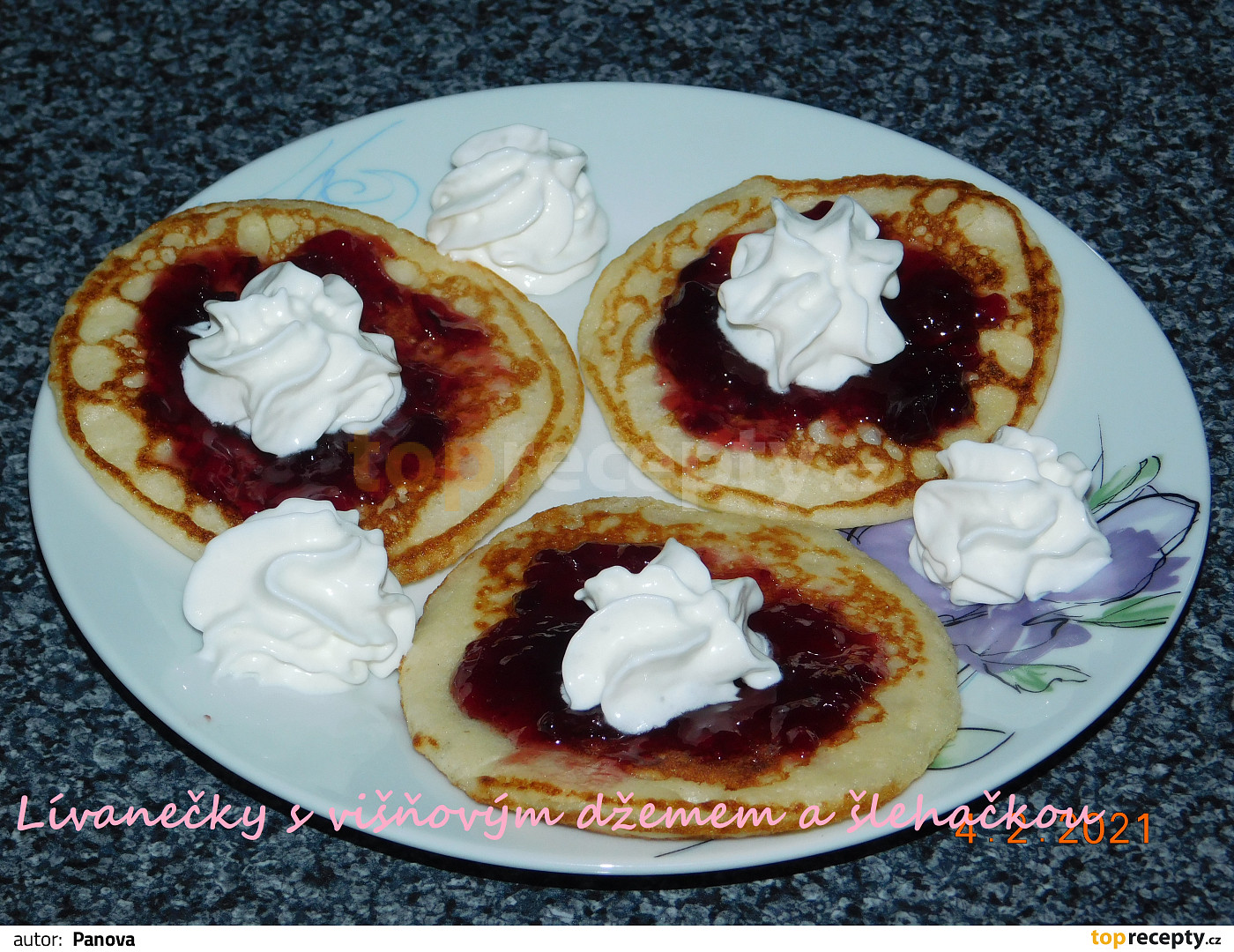 Kynuté lívanečky recept - TopRecepty.cz