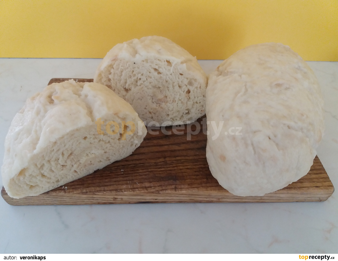 Jemné domácí houskové knedlíky - TopRecepty.cz