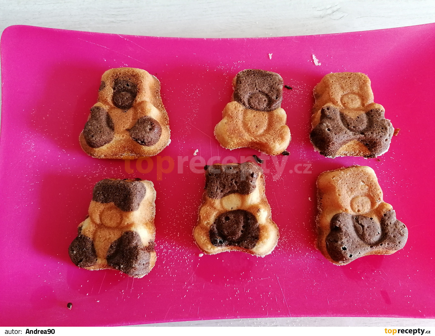 Banánová vláčná bábovka - TopRecepty.cz