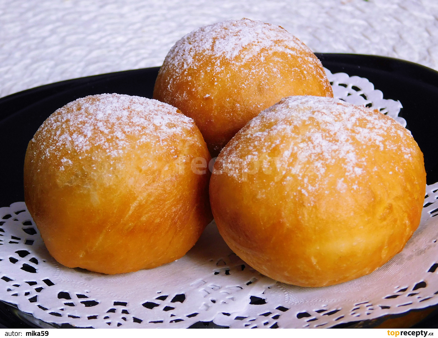 Nejlepší koblihy, jaké znám - TopRecepty.cz