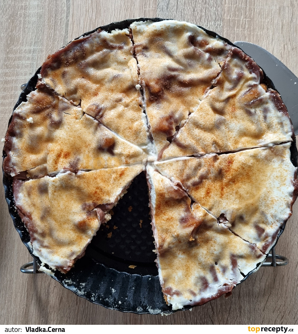 Buchta se zakysanou smetanou - TopRecepty.cz