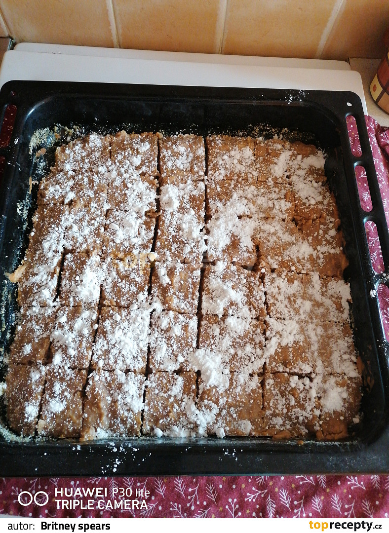 Rychlý koláč s jablky - TopRecepty.cz