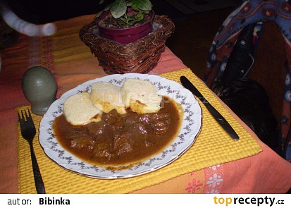 Koňský guláš recept - TopRecepty.cz
