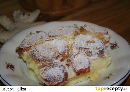 Pochoutková žemlovka recept - TopRecepty.cz