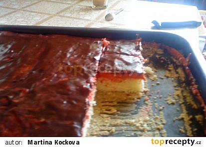 Výborné jahodové řezy recept - TopRecepty.cz